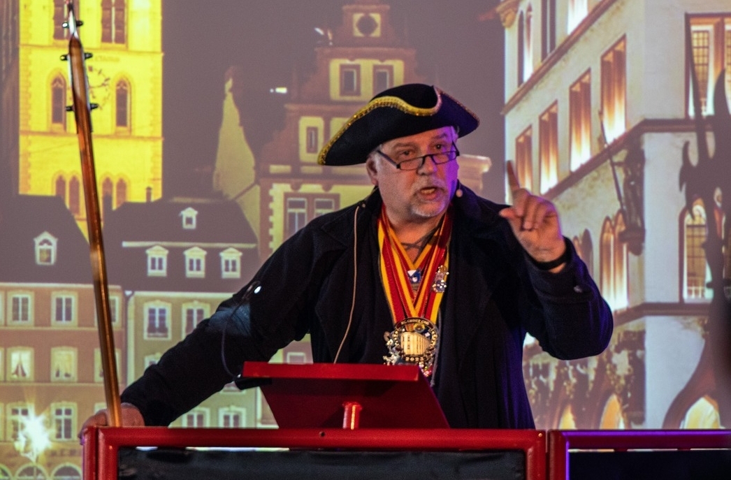 "Flower Power" bei der KG "Onner Ons" - Stadt Trier - Wochenspiegel