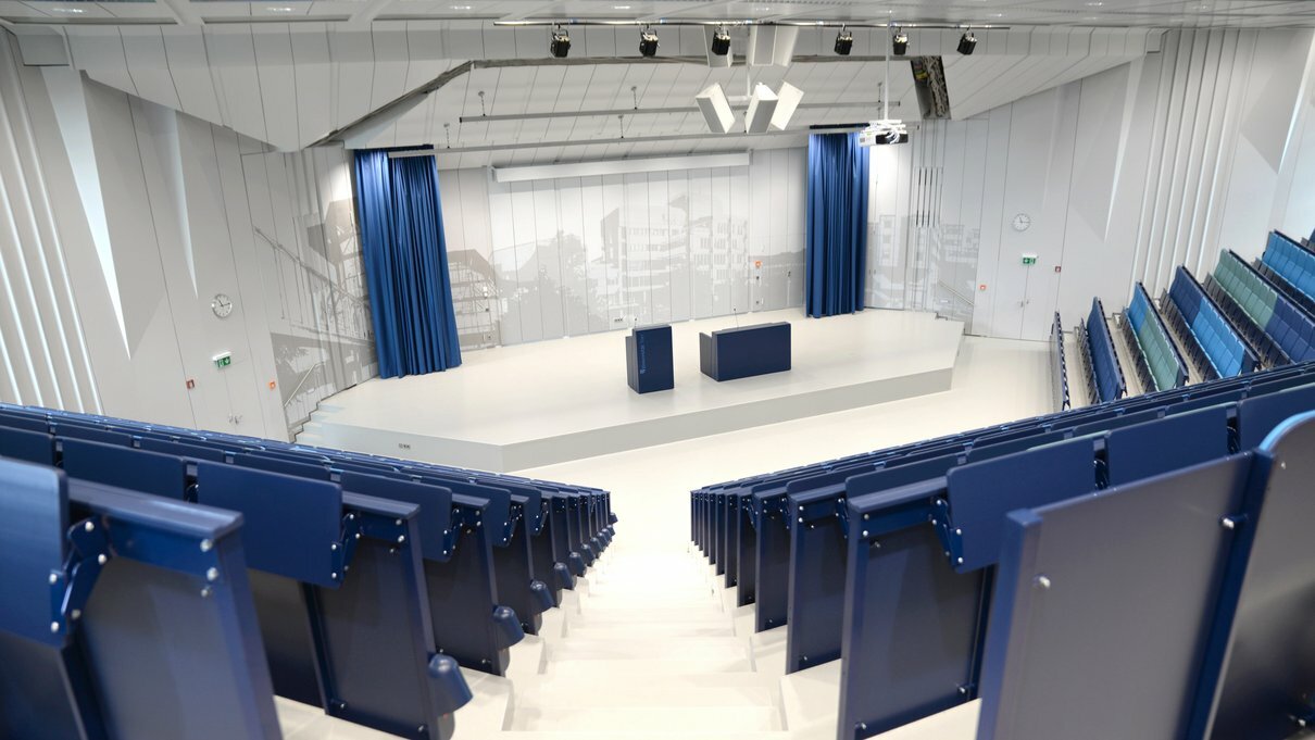 Das Audimax der Uni Trier wird zur "Höhle der Löwen" - Stadt Trier ...
