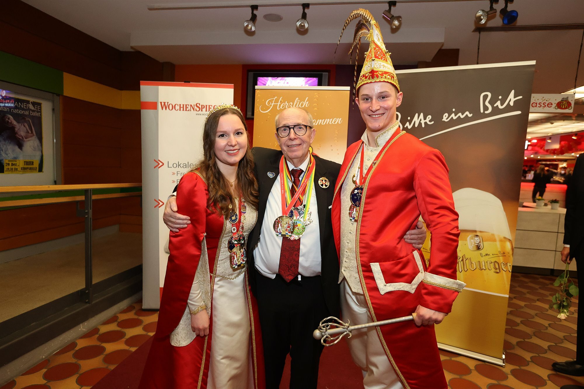 Bildergalerie zur ATK-Fotowand von Wochenspiegel und Bitburger ...