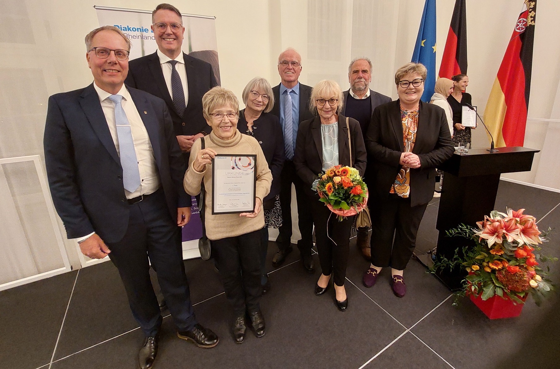 VBS Hunsrück mit Helmut-Simon-Preis geehrt - Rhein-Hunsrück-Kreis ...