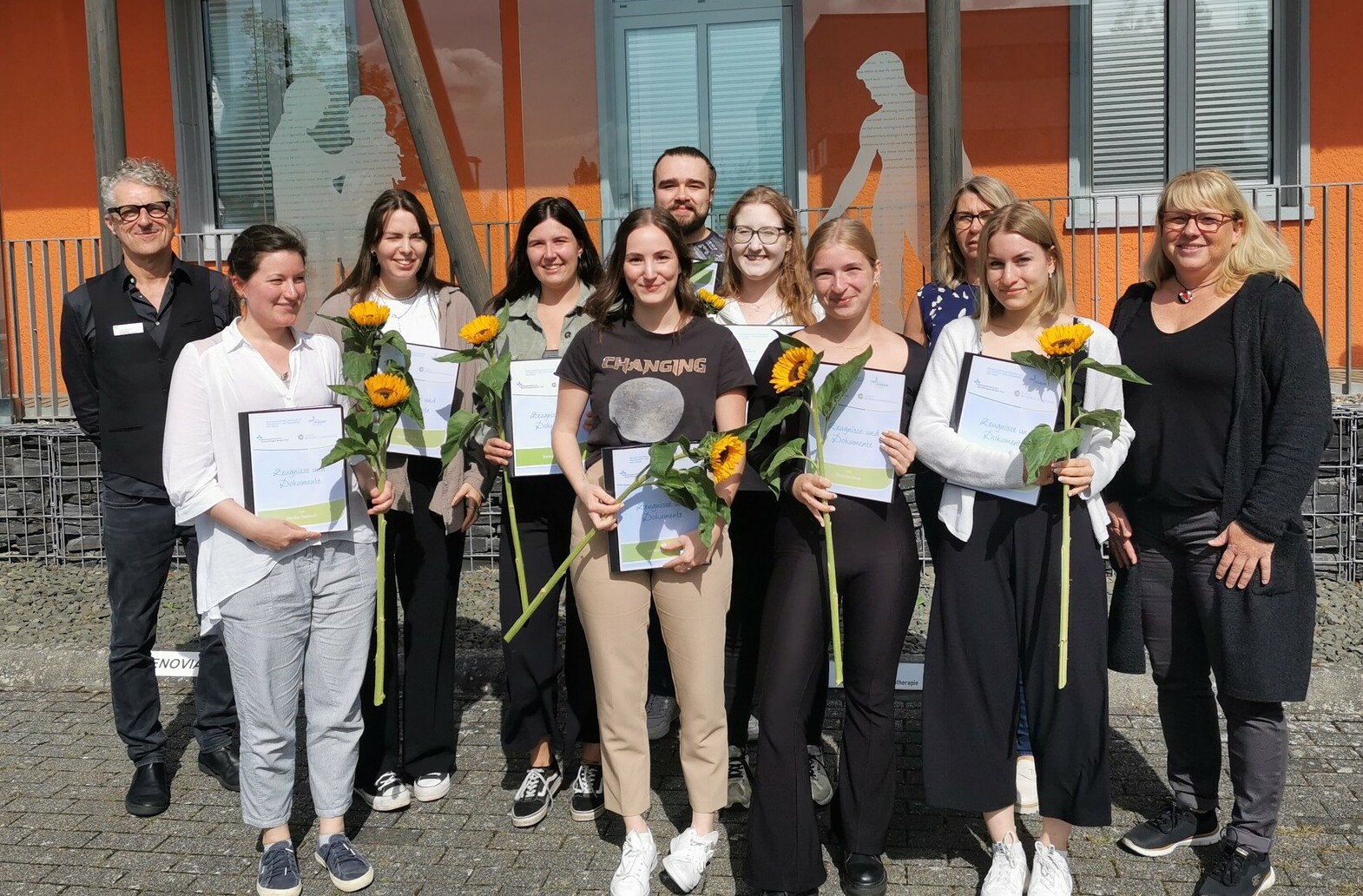 Letzte Absolventen des dualen Bachelorstudiengangs Klinische-Pflege ...