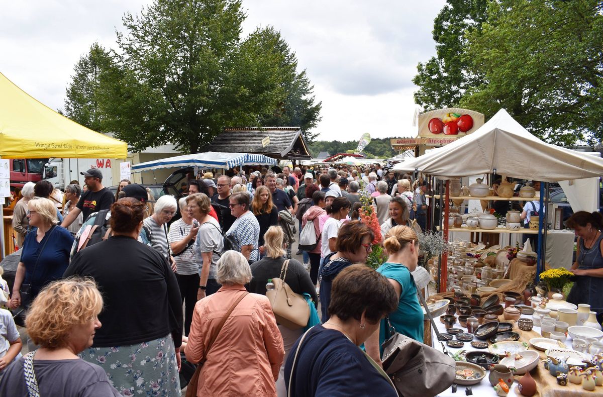 400 Stände warten beim Beller Mark - Rhein-Hunsrück-Kreis - Wochenspiegel