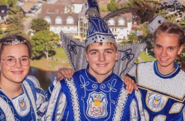 Sessionseröffnung am Obersee - Altkreis Monschau - Wochenspiegel